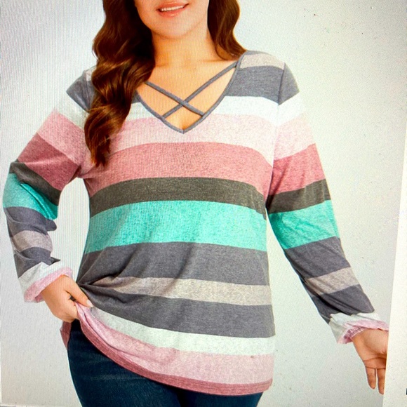 BloomChic | Tops | Nwt Bloomchic Eve Striped Contrast Crisscross ...